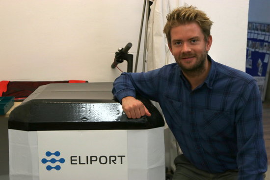 Barcelona startup invents package-delivering robot