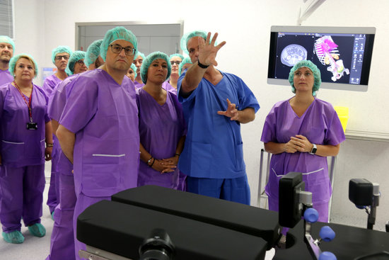 Bellvitge Hospital unveils 24 high-tech operating rooms for complex ...