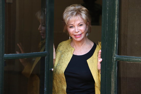 Chilean author Isabel Allende wins Barcino International Historical ...